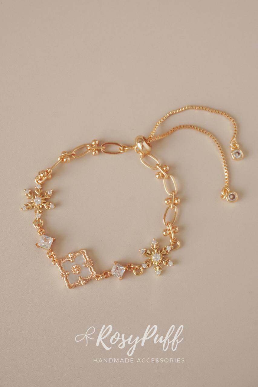 Tinsel Twinkles Bracelet – RosyPuff